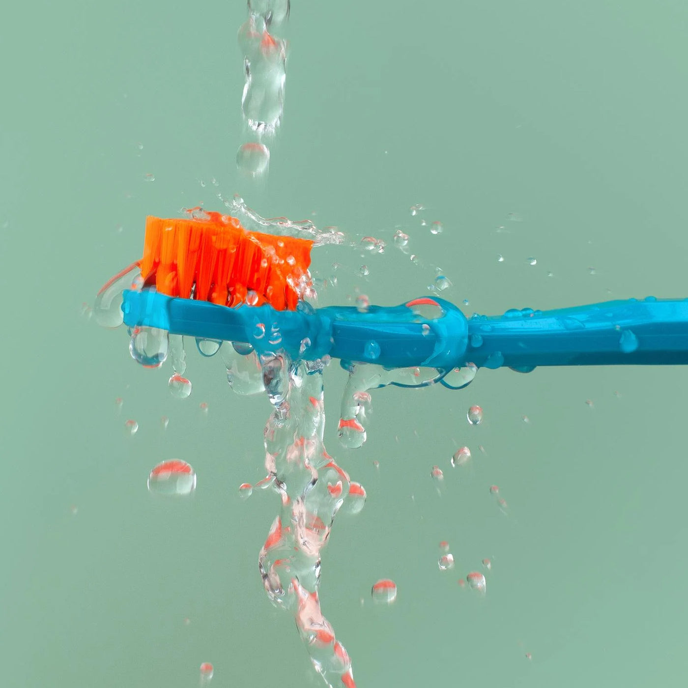 Curaprox CS 5460 – Gentle, effective cleaning